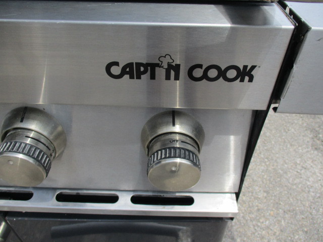 USED-Capt n Cook 4-Burner Propane Gas Grill With 2-side tables and on ...